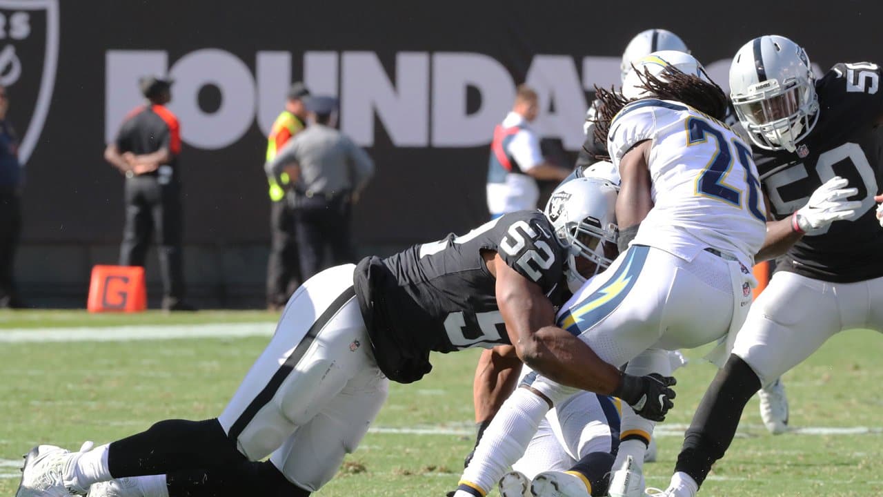 Gameday Photos: Raiders vs. Chargers