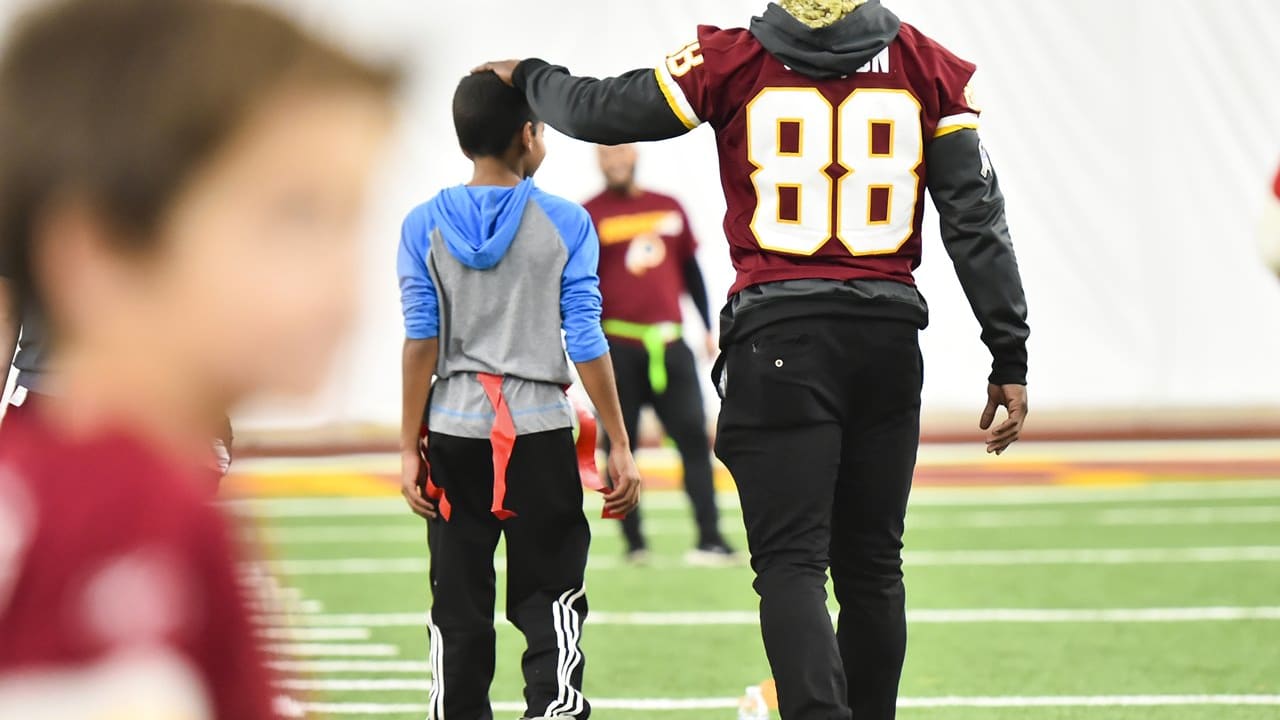 Pierre Garcon Named Redskins' 2016 Walter Payton Man Of The Year