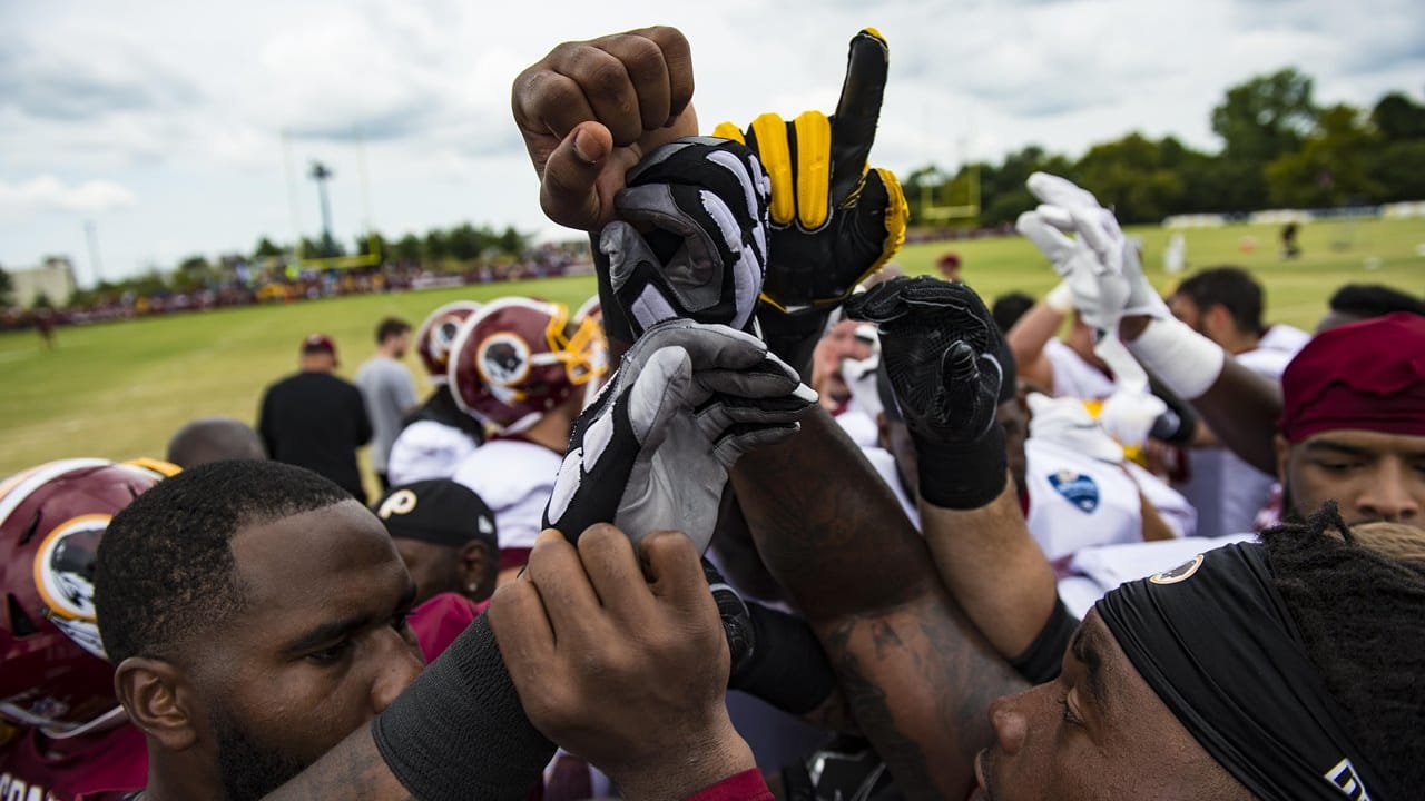 2017 Washington Redskins Training Camp Day 11: Practice (Defense)