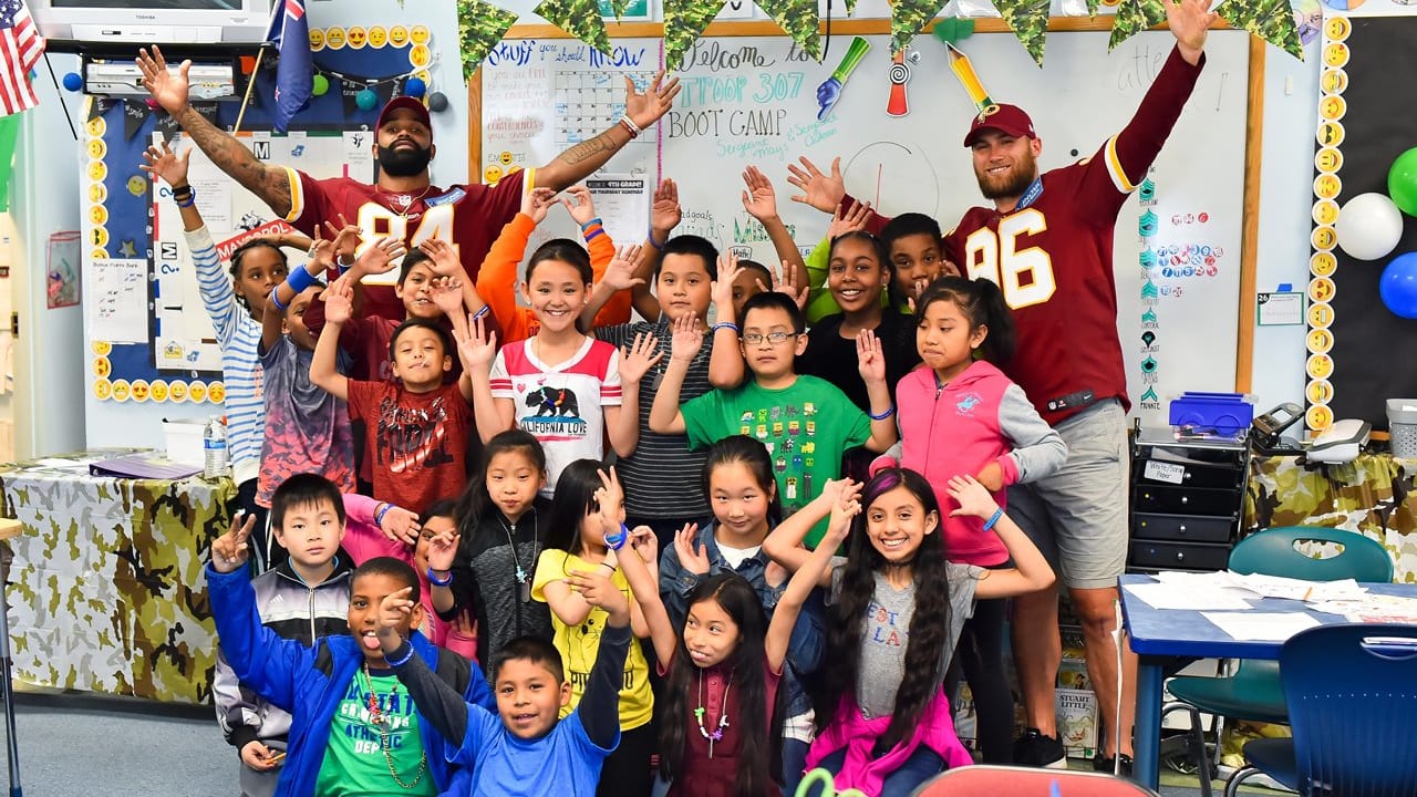 Redskins Hold Pep Rally At Thomson Elementary