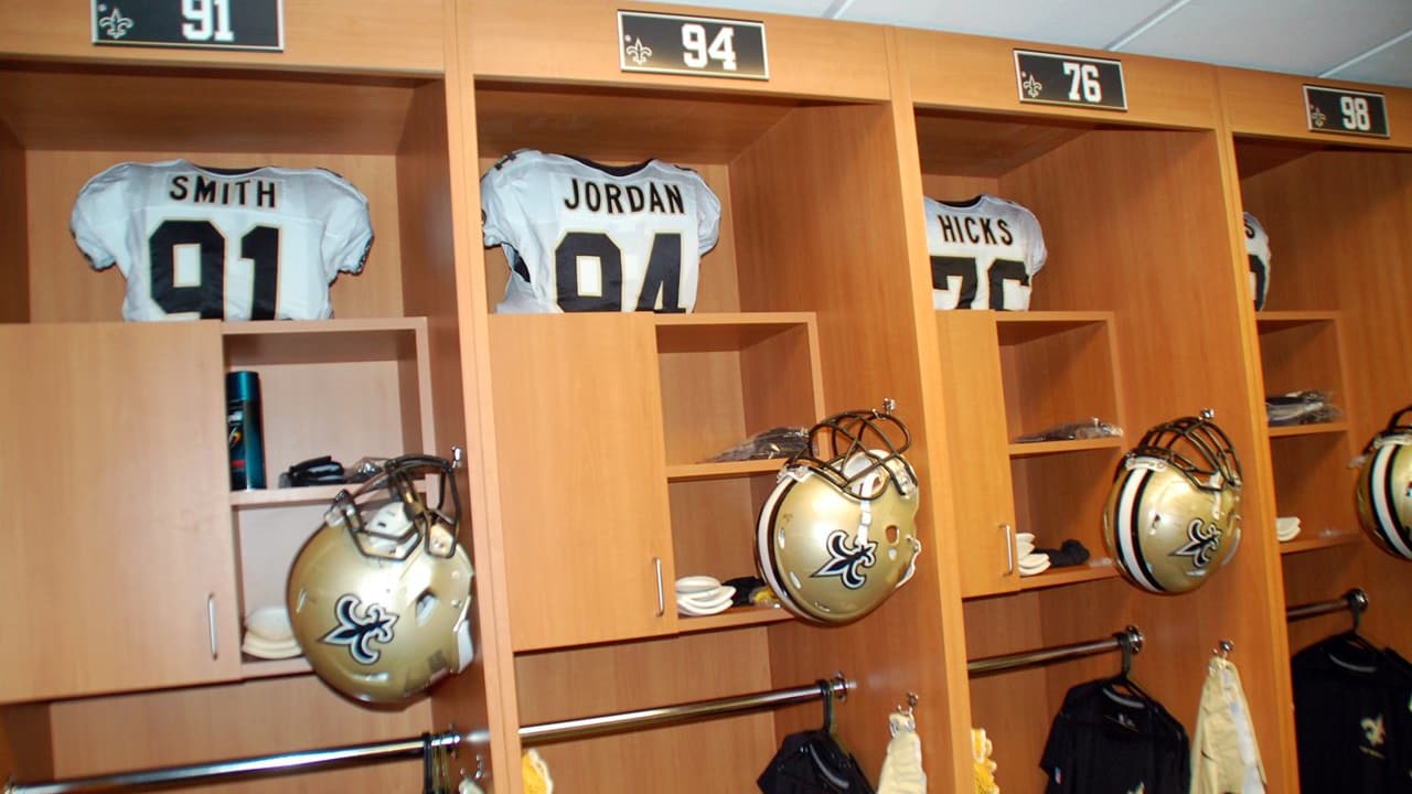 New Orleans Saints Locker Room: vs Raiders