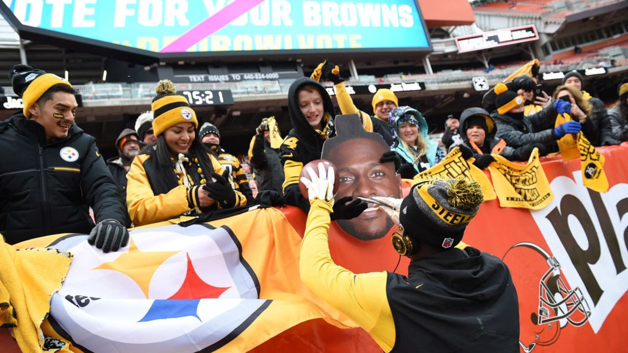 PHOTOS: Steelers Nation Unite in Cleveland
