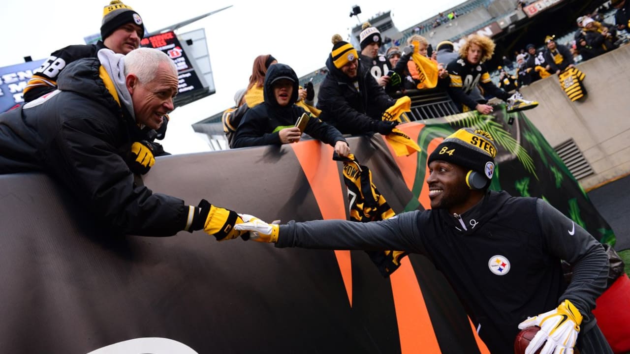 PHOTOS: Steelers Nation Unite in Cincinnati