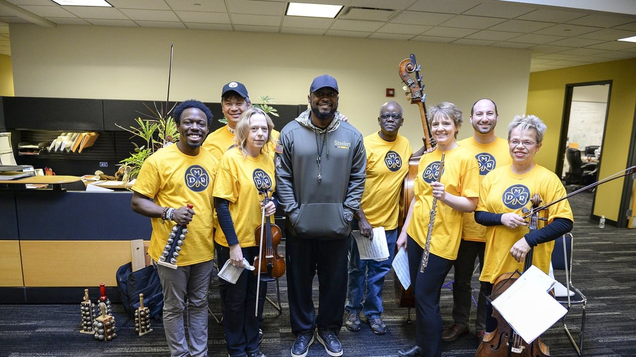 PHOTOS: Pittsburgh Symphony Orchestra visits the Steelers