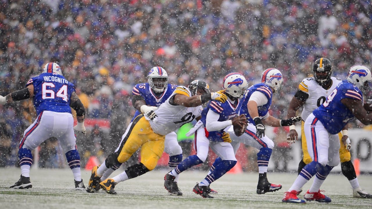 GAME PHOTOS: Week 14 at Buffalo Bills