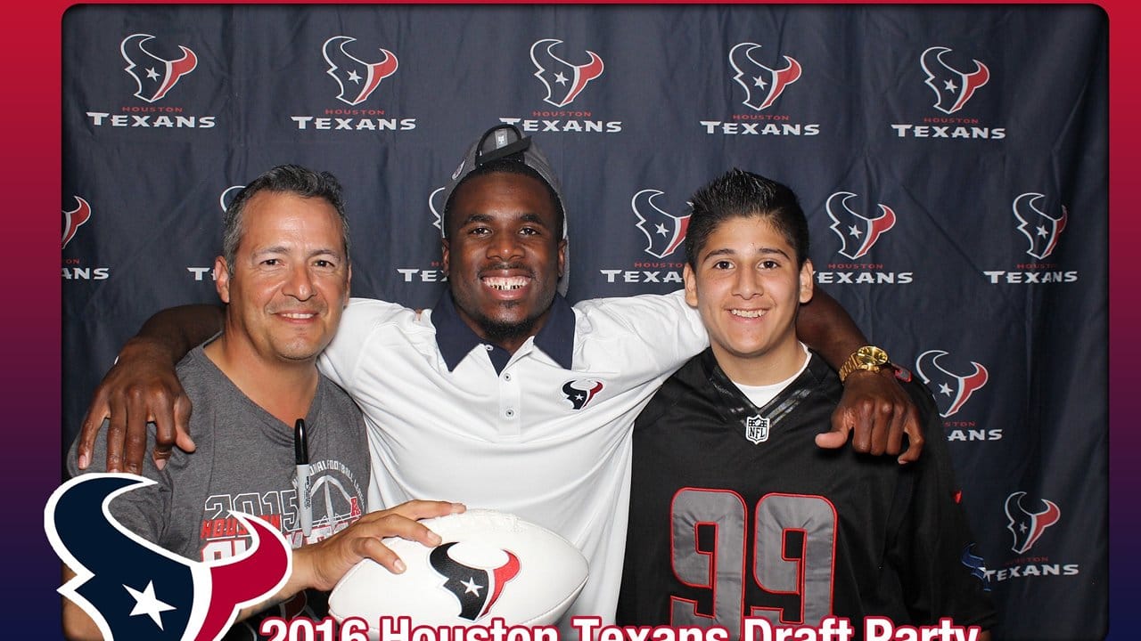 Pic with a Player: Charles James II