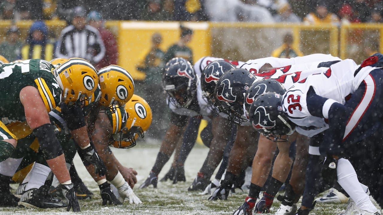 GAME PHOTOS: Texans at Packers