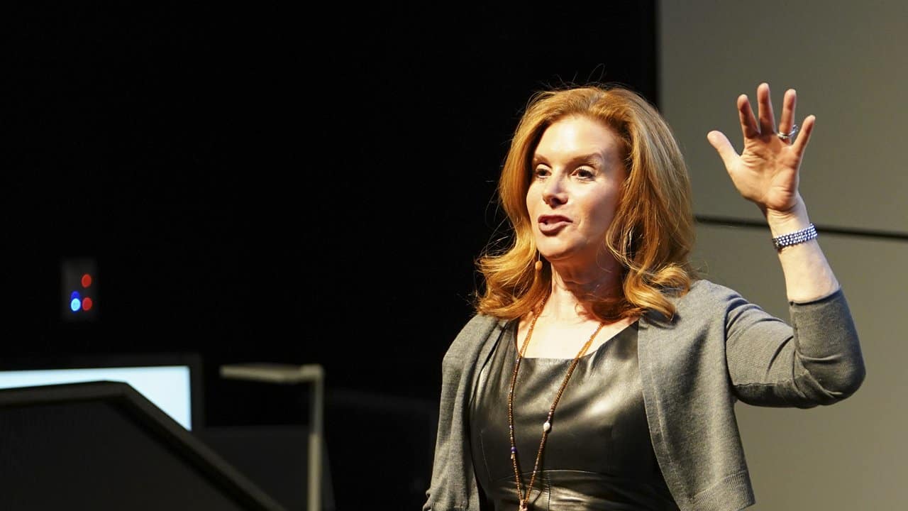 Rachel Braun Scherl Presents at Women's Huddle