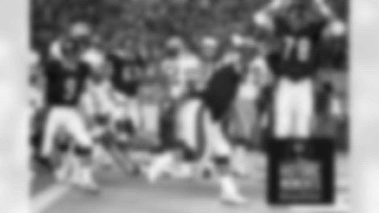 Historic Moments: Perry's first TD run