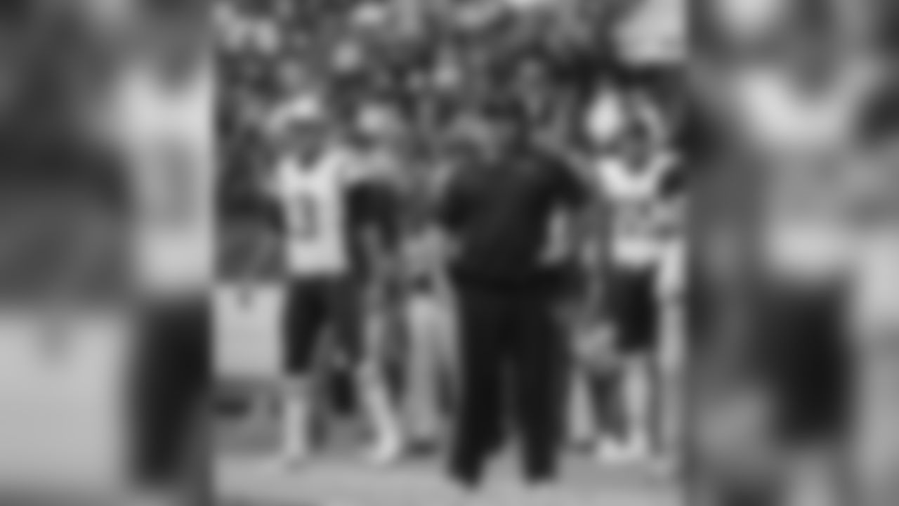 Patriots vs. Raiders: Week 11