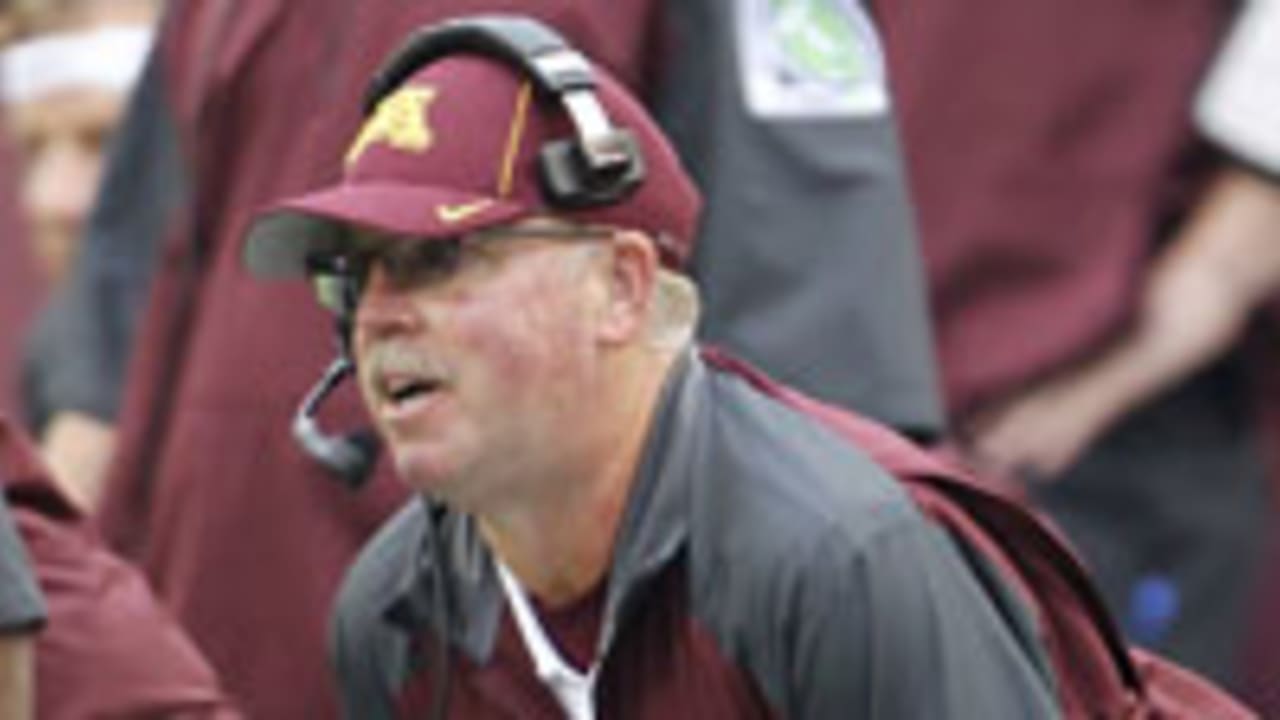 Jerry Kill will miss Minnesota game after suffering seizure