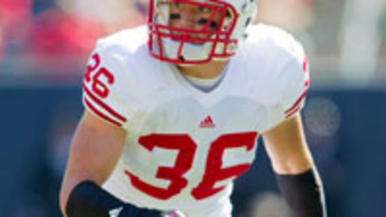 Wisconsin senior LB Ethan Armstrong hopes to play in opener