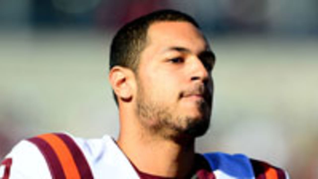 Virginia Tech QB Logan Thomas leaves Sun Bowl with injury