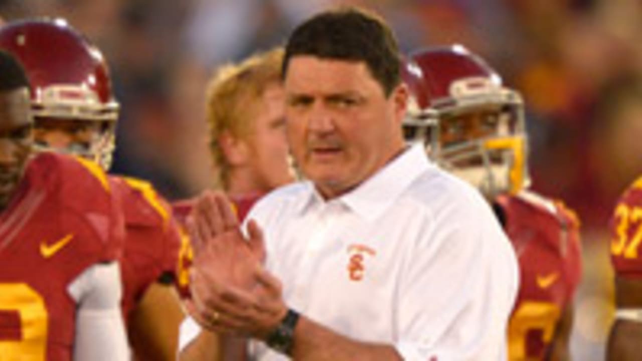 Ed Orgeron resigns, won't coach USC Trojans in bowl game
