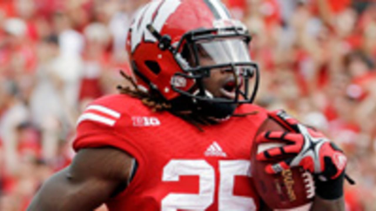 Wisconsin's Melvin Gordon runs for 253 yards in easy win
