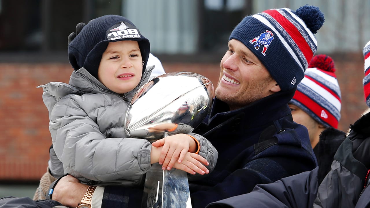 The NFL celebrates football dads