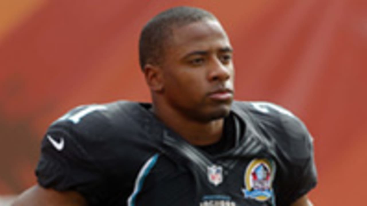 Derek Cox, San Diego Chargers have four-year deal