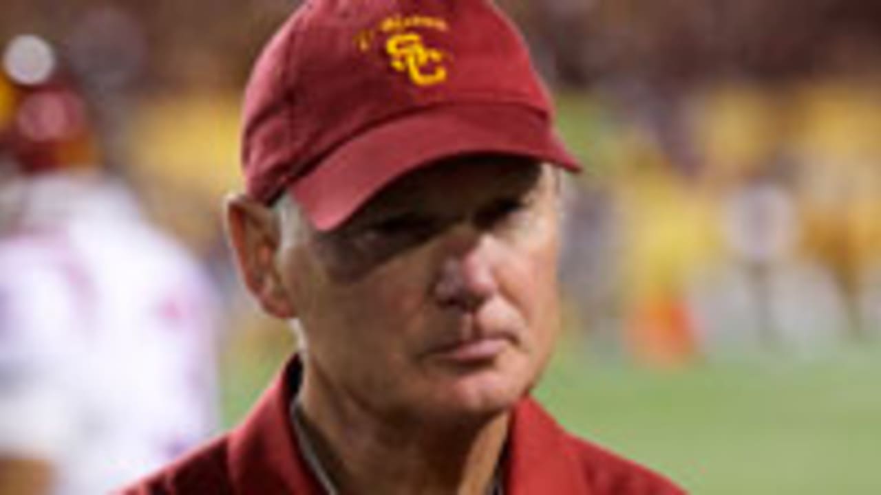 USC AD Pat Haden fined $25,000 by Pac-12 for sideline actions