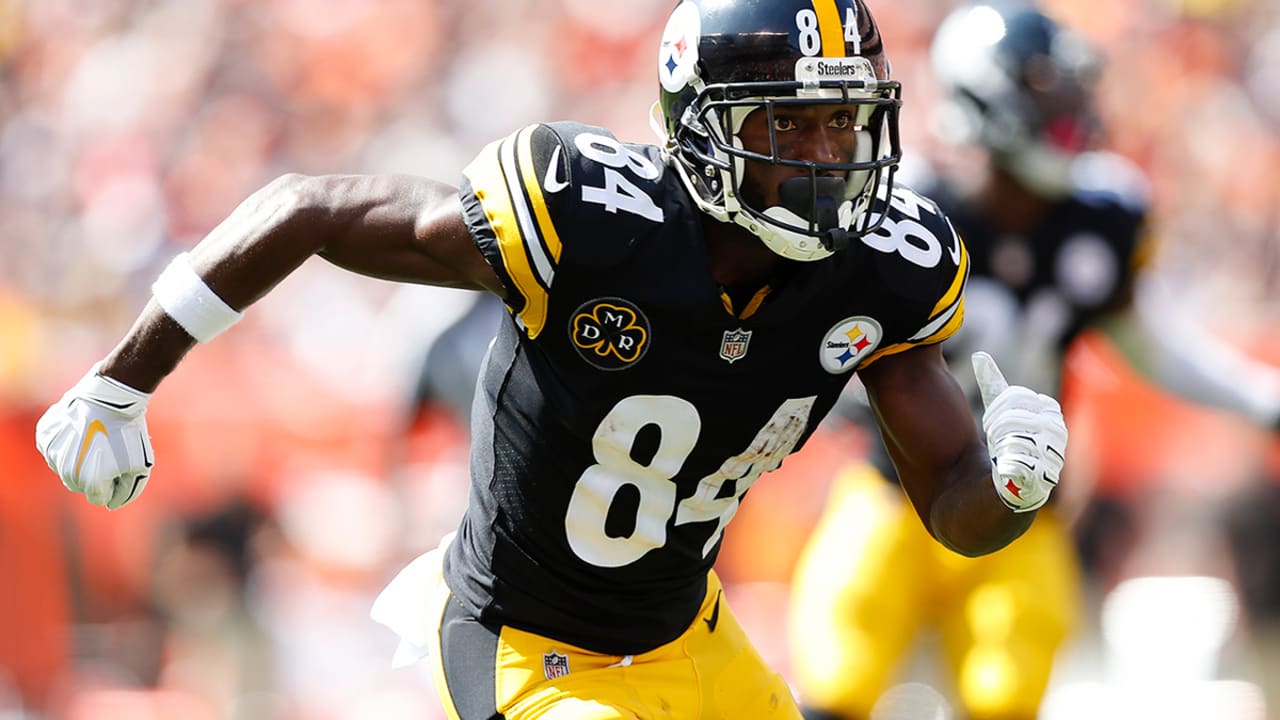 Top 25 ranked fantasy players for Week 2