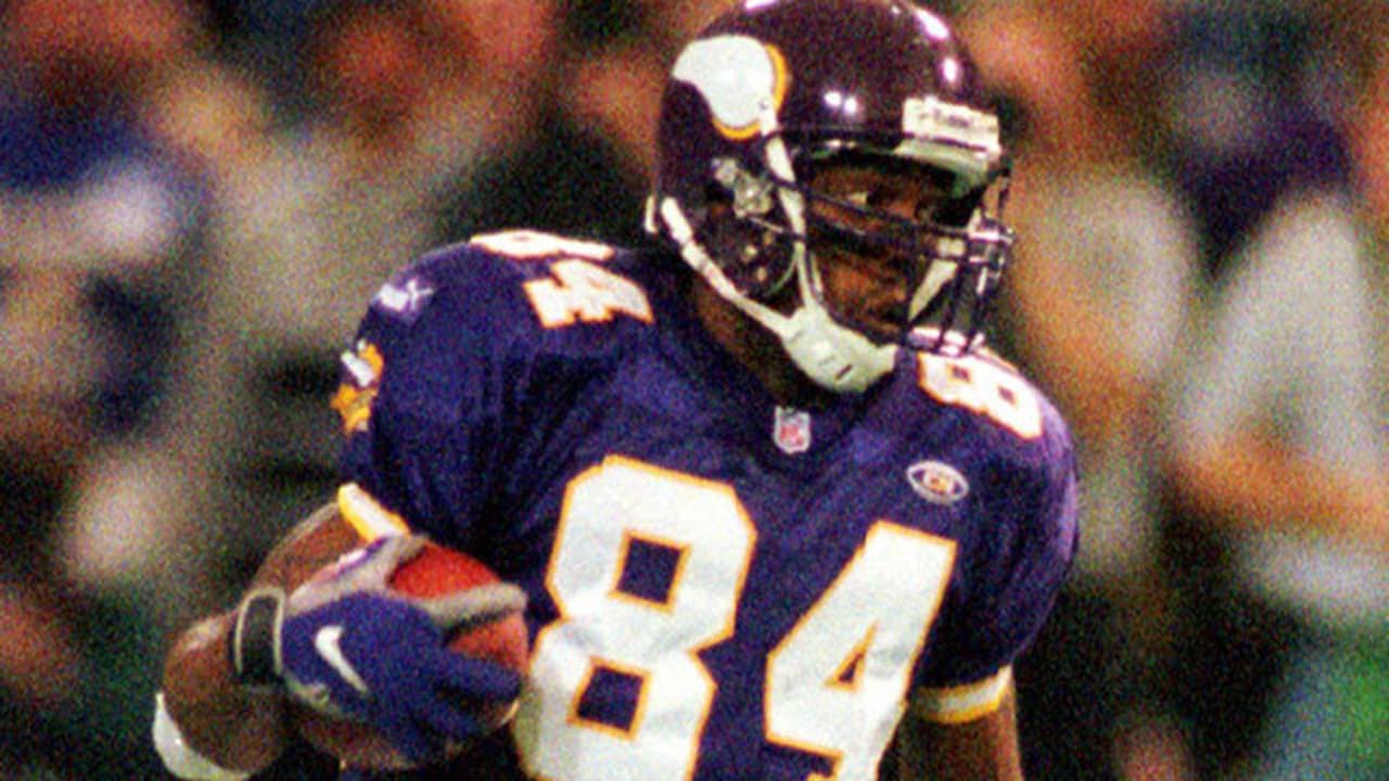 Deion Sanders describes what it was like to cover Randy Moss Deion Sanders describes what it was like to cover Randy Moss