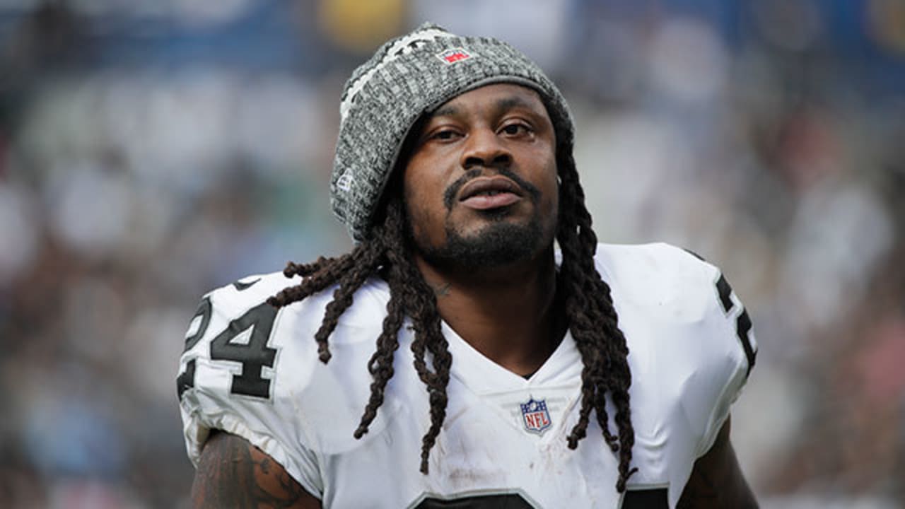 Michael Silver: 'Nobody can invigorate a sideline like Marshawn Lynch'