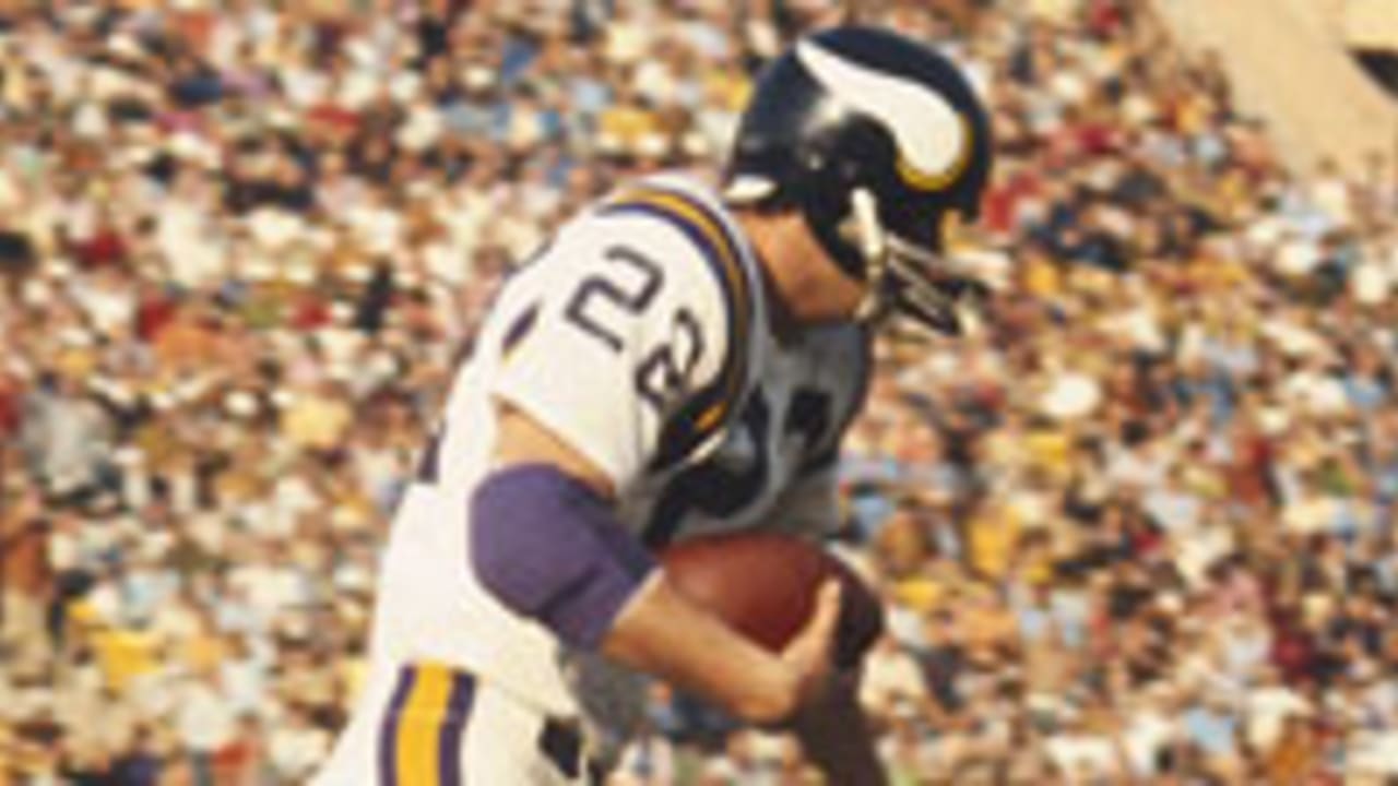 Top 10 all-time NFL players from Iowa