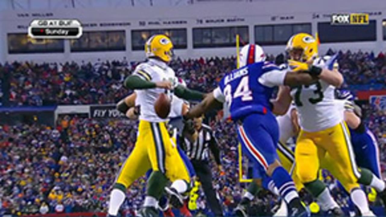Aaron Rodgers' fumble for safety recalls memories of 'Holy Roller'