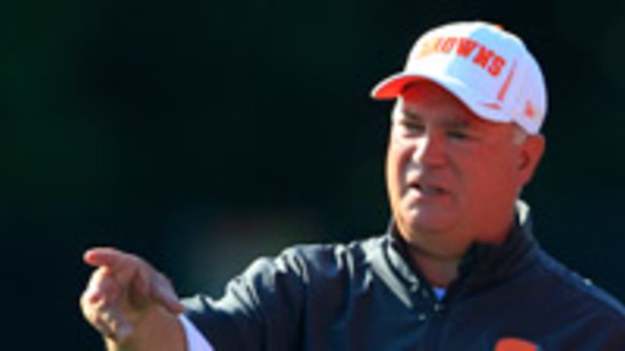 Mark Whipple introduced as Massachusetts' coach