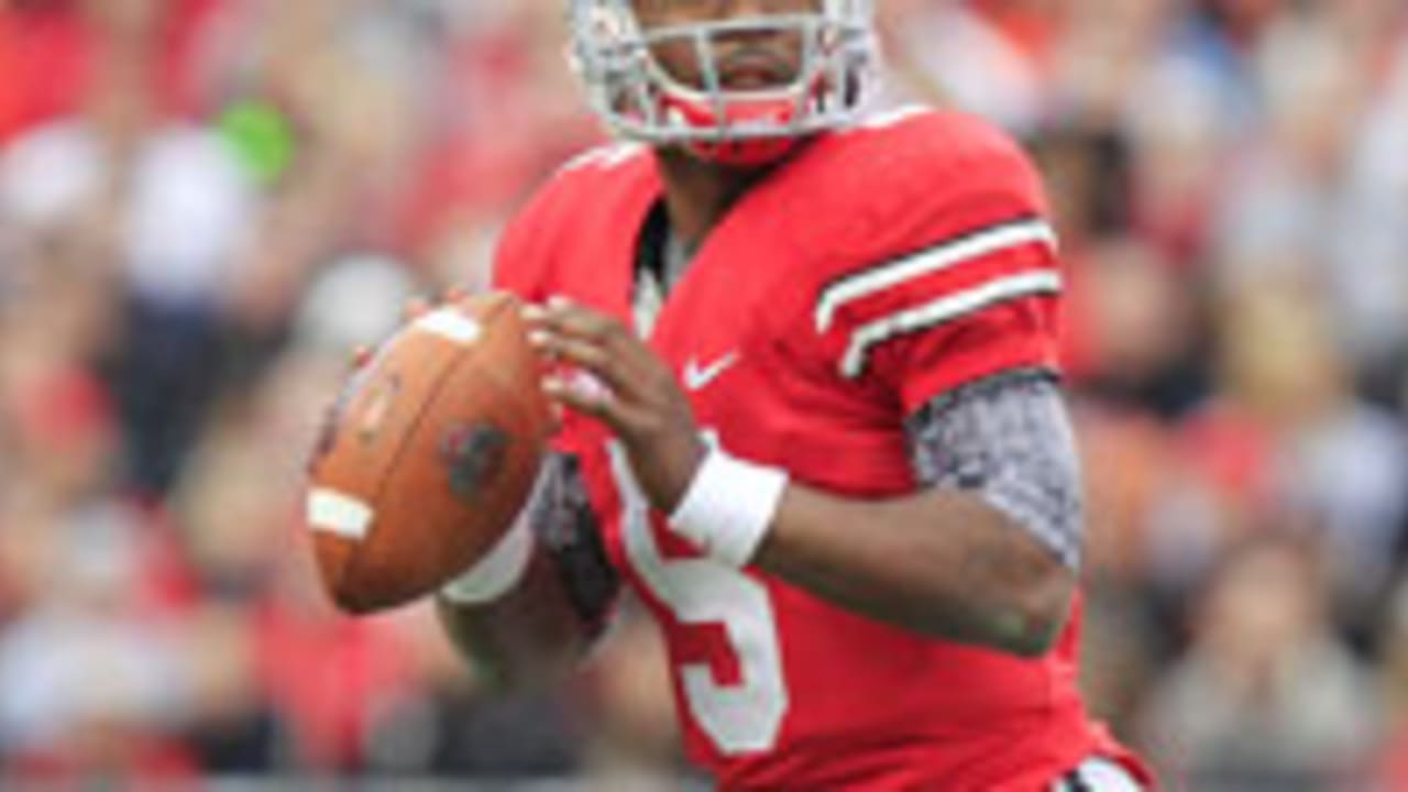 Braxton Miller to have minor surgery on his throwing shoulder