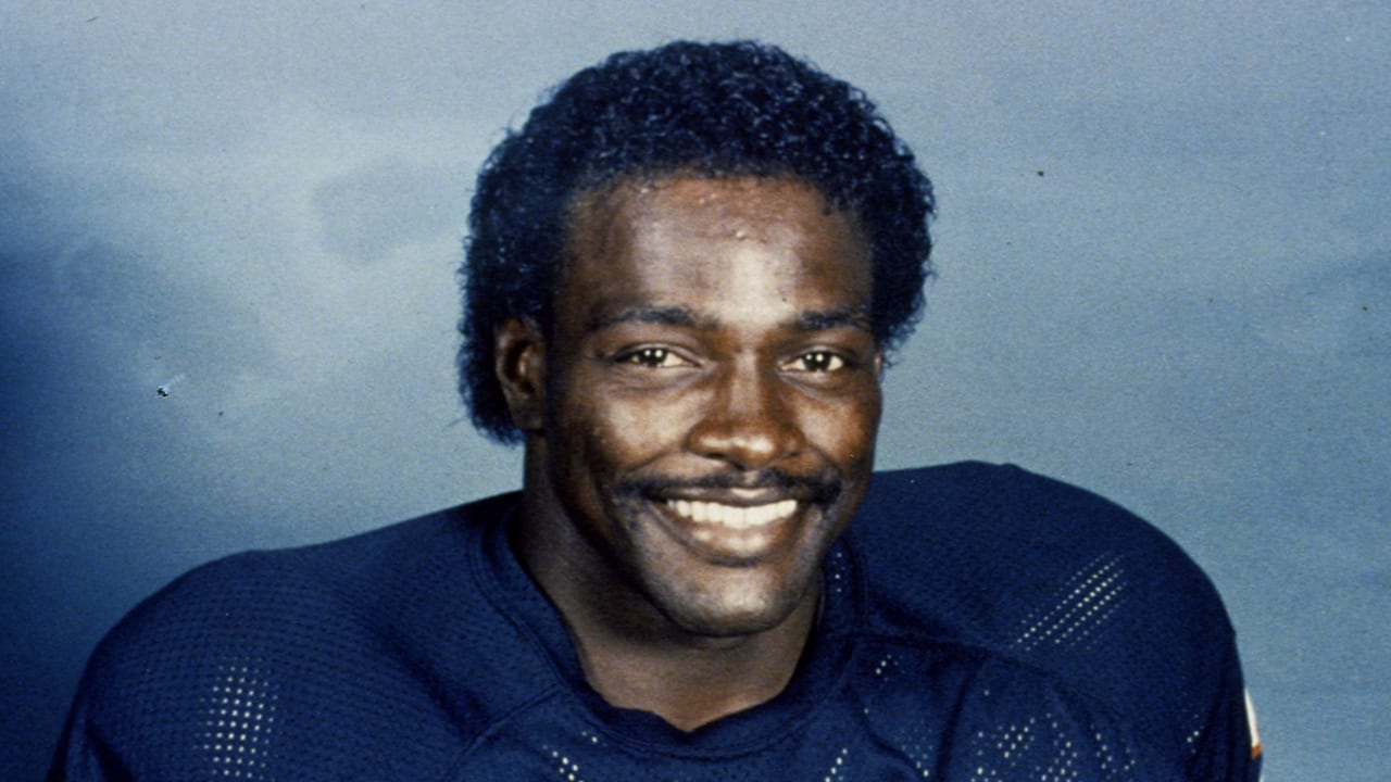 40 years ago today, Walter Payton made NFL history