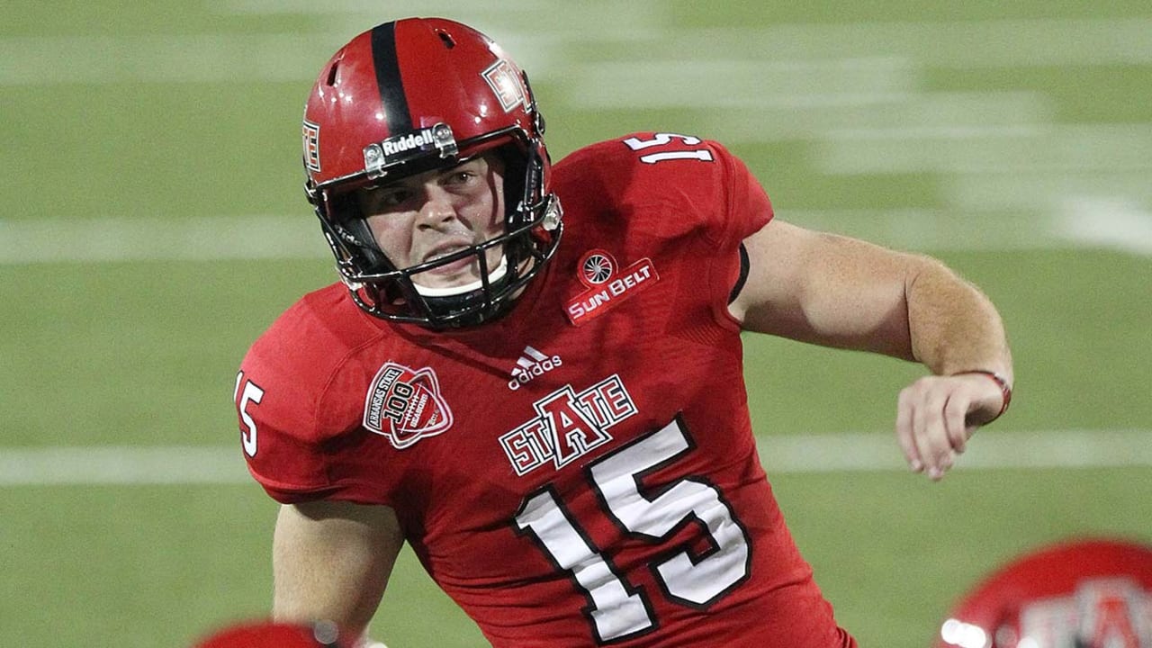 Arkansas State special teamers one-up Wisconsin kicker