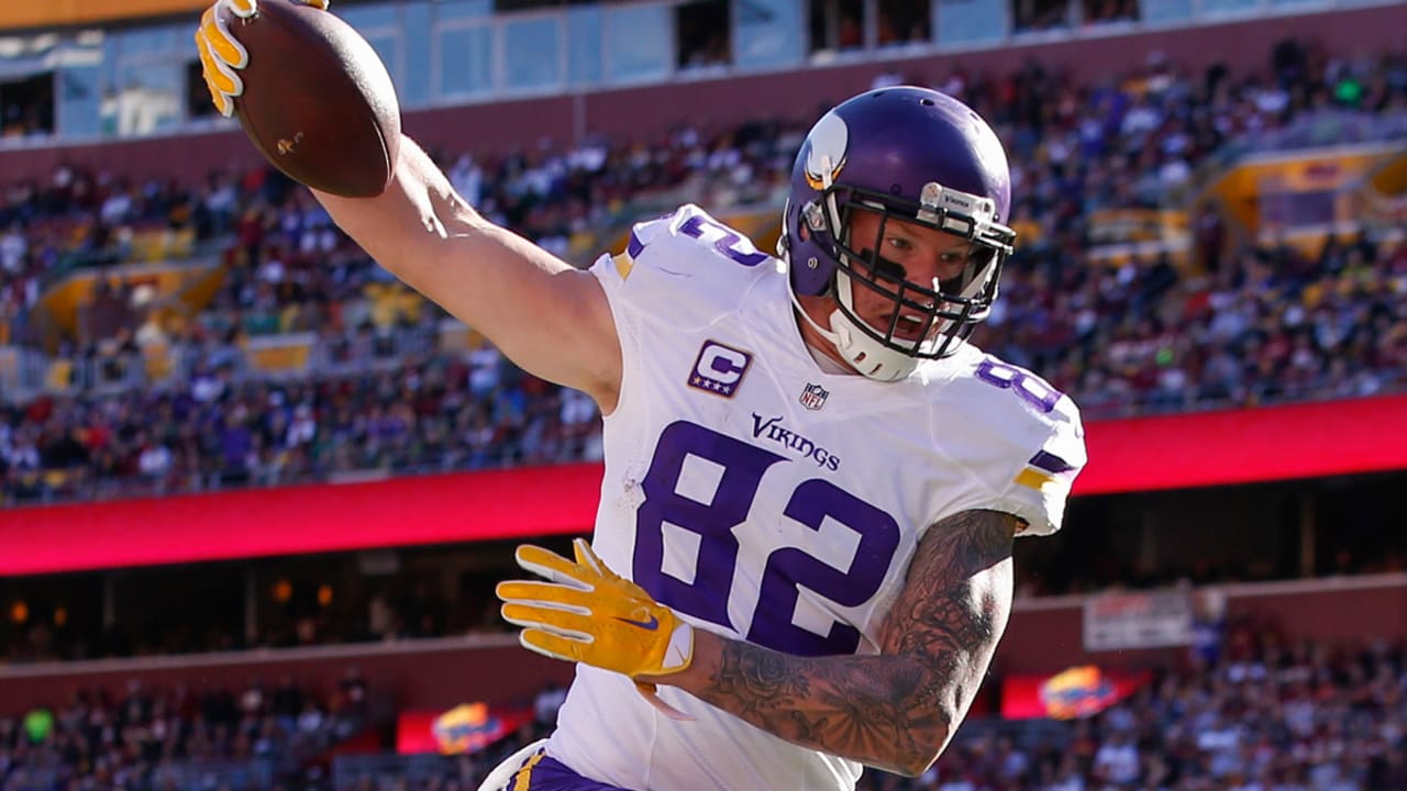 Top 10 photos from Week 10 of the 2016 NFL season