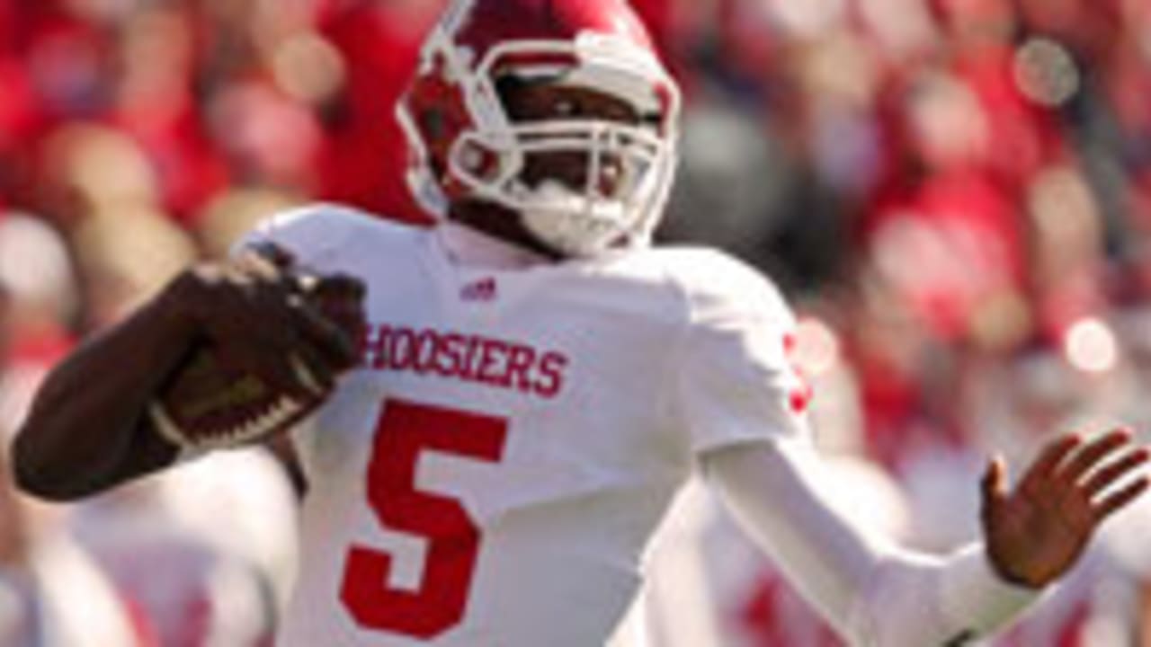 QBs Tre Roberson, Nate Sudfeld vying for Indiana starting job