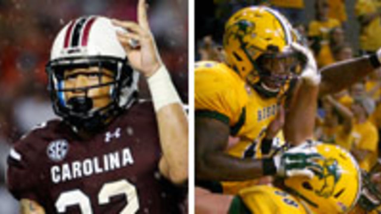 AP Top 25 poll: South Carolina rises, FCS team gets votes