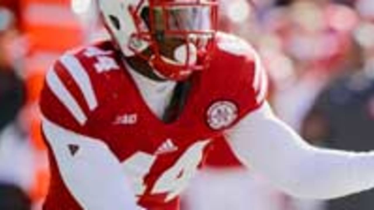 Randy Gregory only plays one series after suffering knee injury