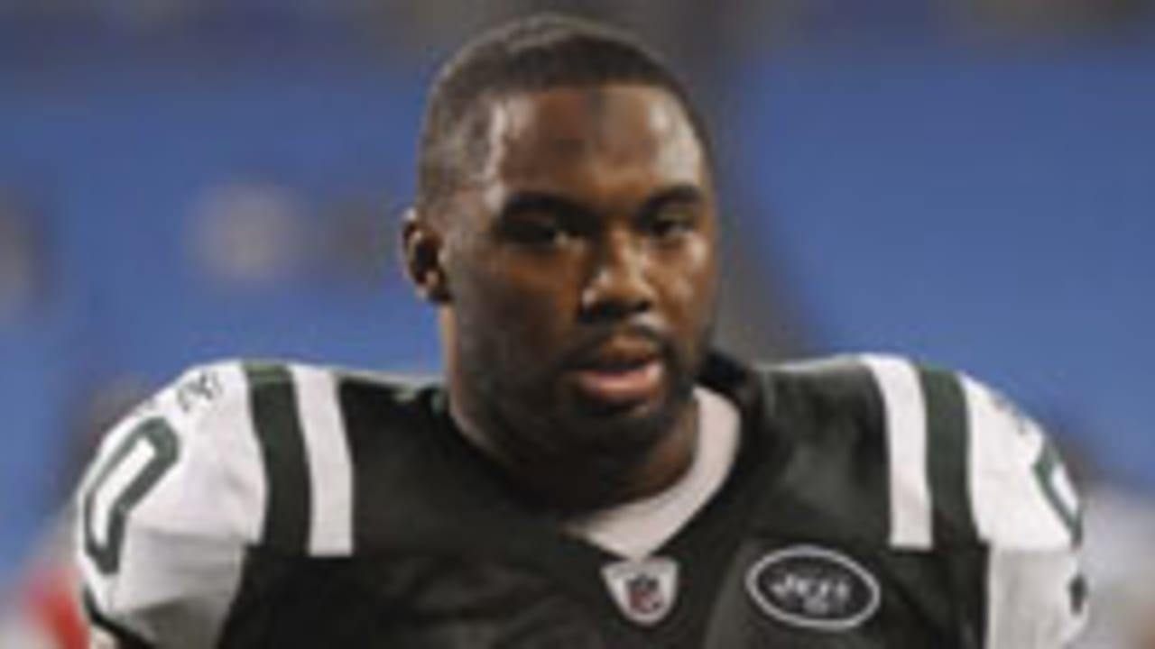 Vernon Gholston returns to NFL, signs deal with Rams