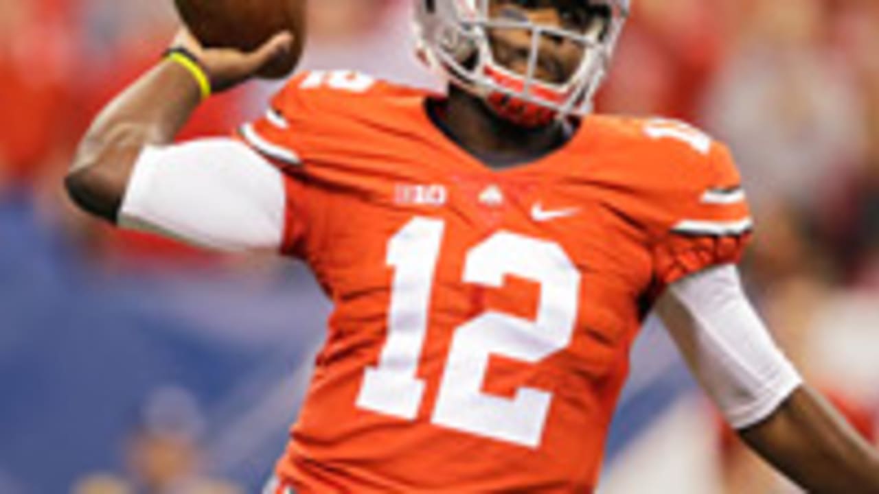 Cardale Jones shines as Ohio State secures Big Ten title