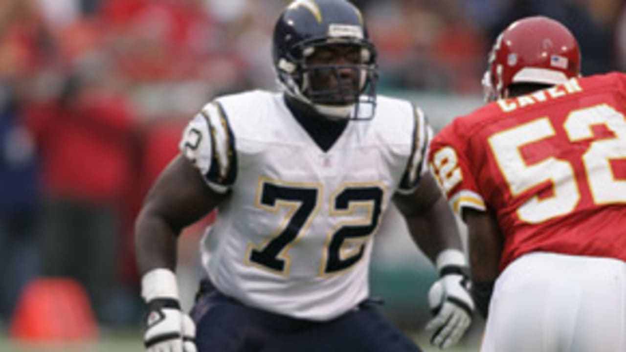 NFL's Roman Oben: We don't need to keep apologizing for football