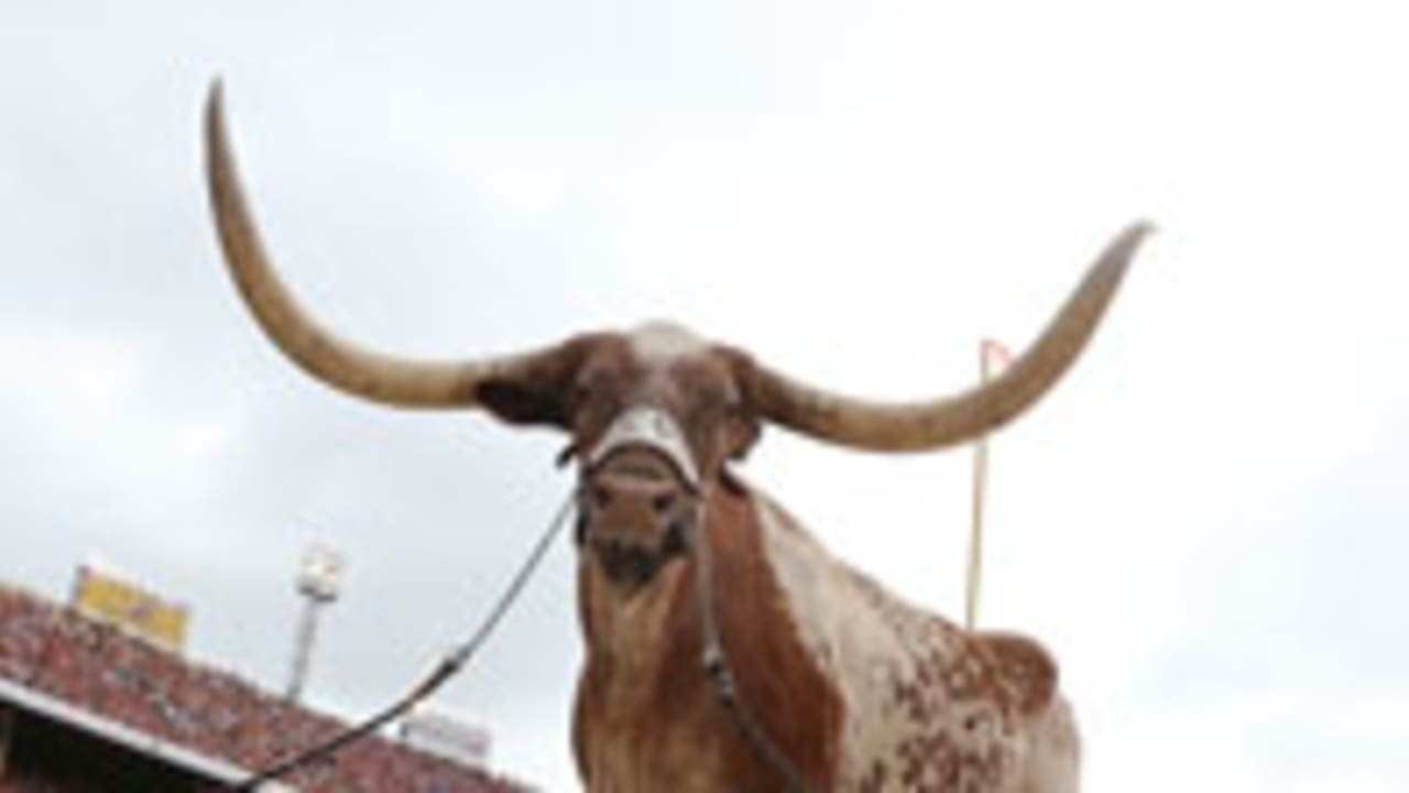 Texas AD Steve Patterson wants to expand brand overseas