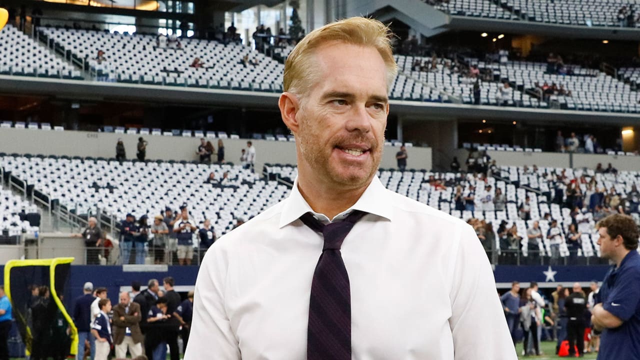 Joe Buck once called a touchdown while in mid-pee