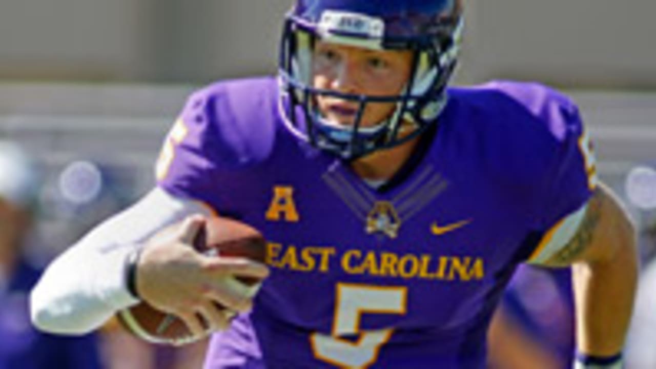 East Carolina's Shane Carden throws for 410 yards, 4 TDs