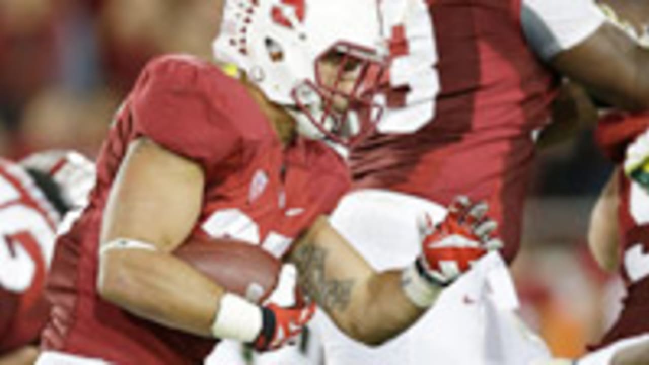 Stanford RB Tyler Gaffney runs over Oregon Ducks in win