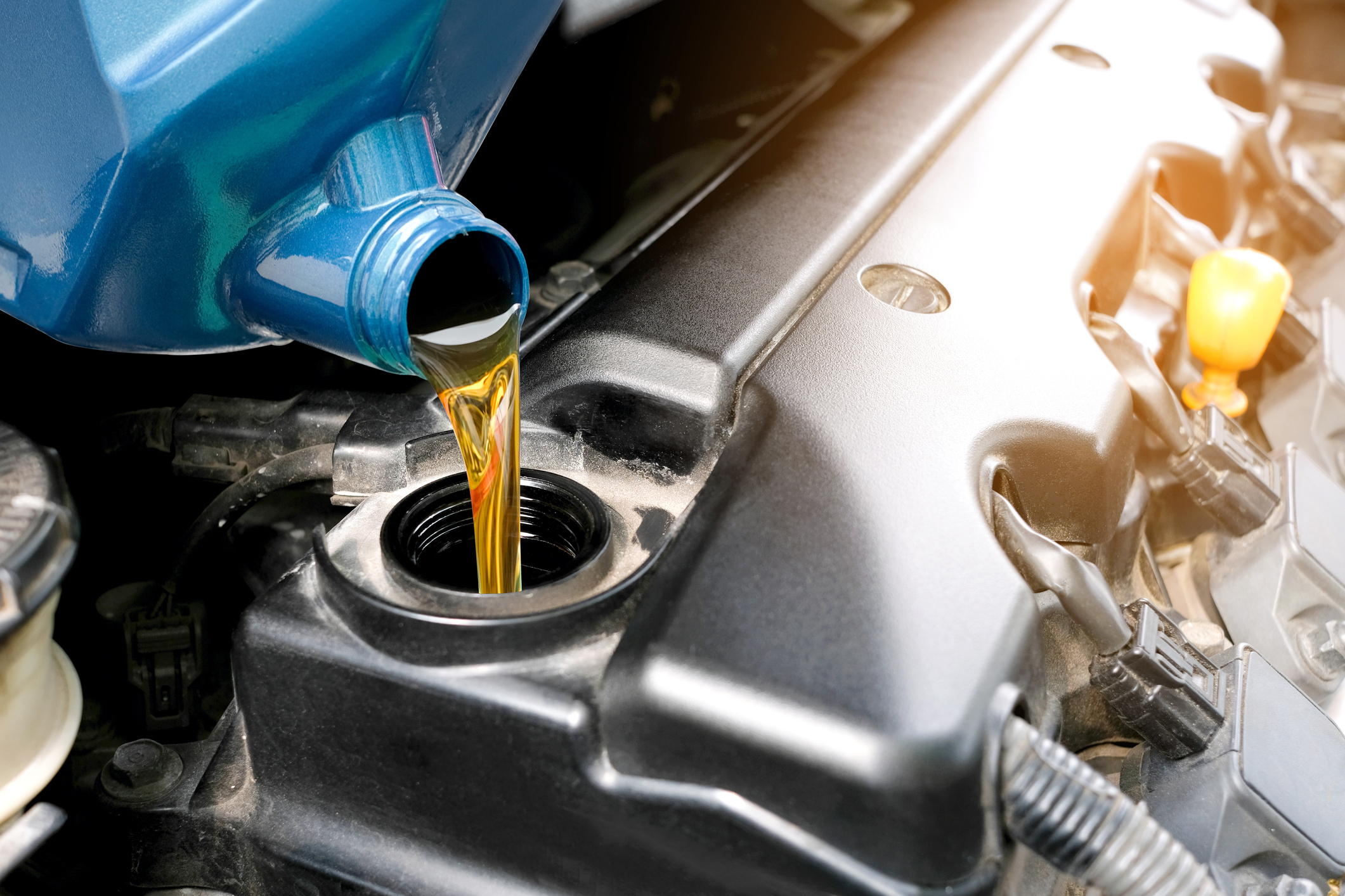 Average Cost of an Oil Change UK 2025 | NimbleFins