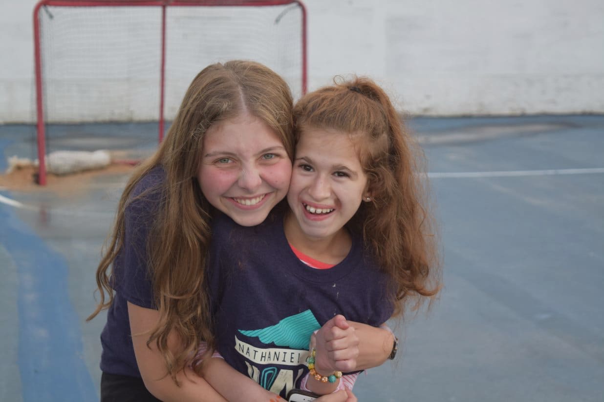 Yachad Integration Program Yachad Program within a mainstream camp