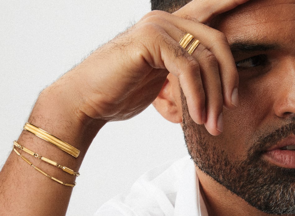 Magazine: Holiday Bejeweled