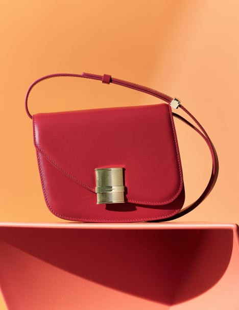 Designer Clothing, Shoes, Handbags, & Beauty | Neiman Marcus