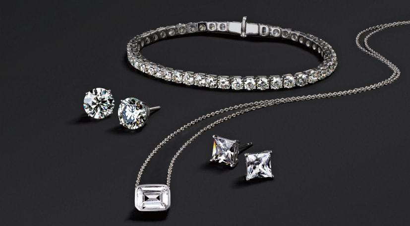 Magazine: Holiday Bejeweled