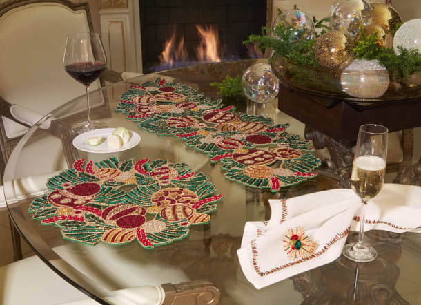 Luxury Table Linens & Linen Tablecloths at Neiman Marcus