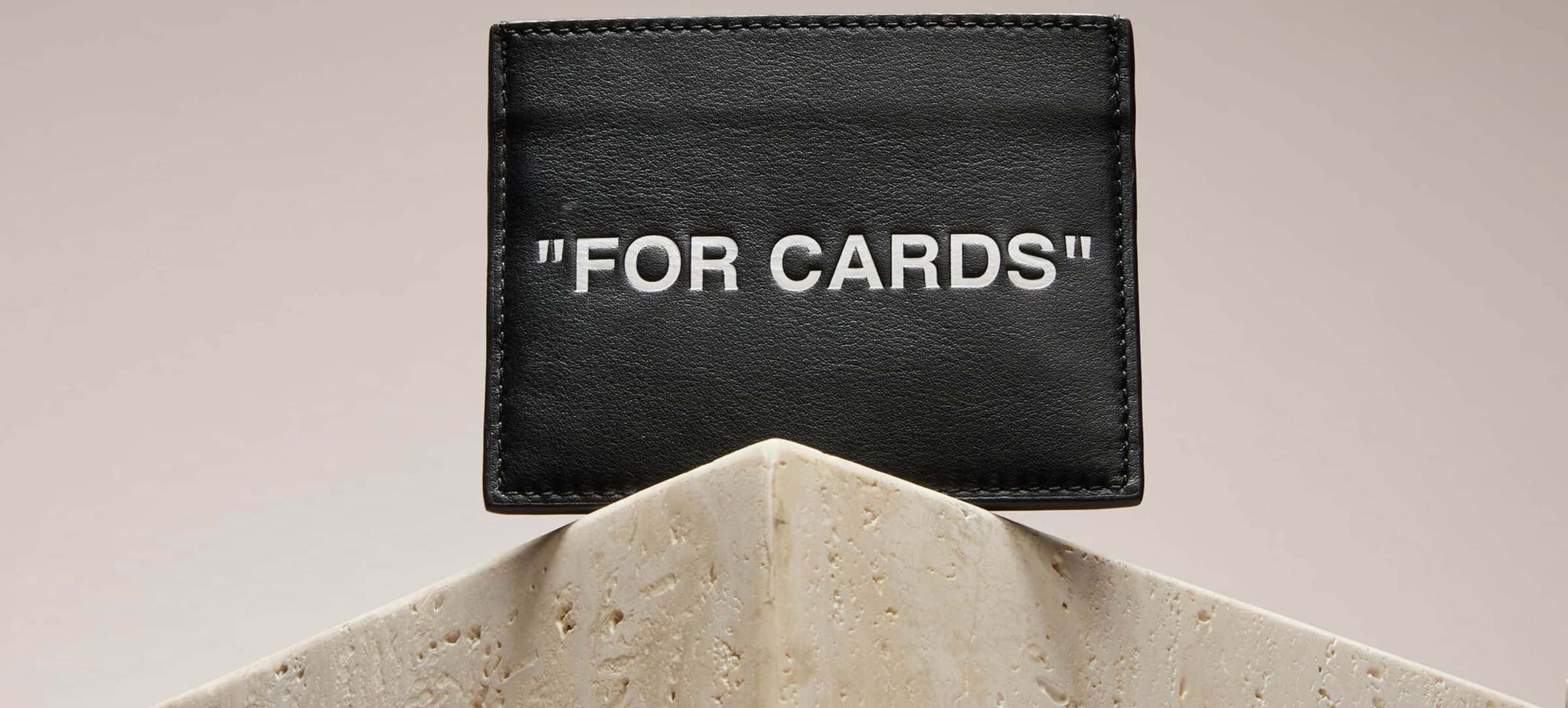 Slim Men’s Card Holders For The Win: 11 Luxurious Designs