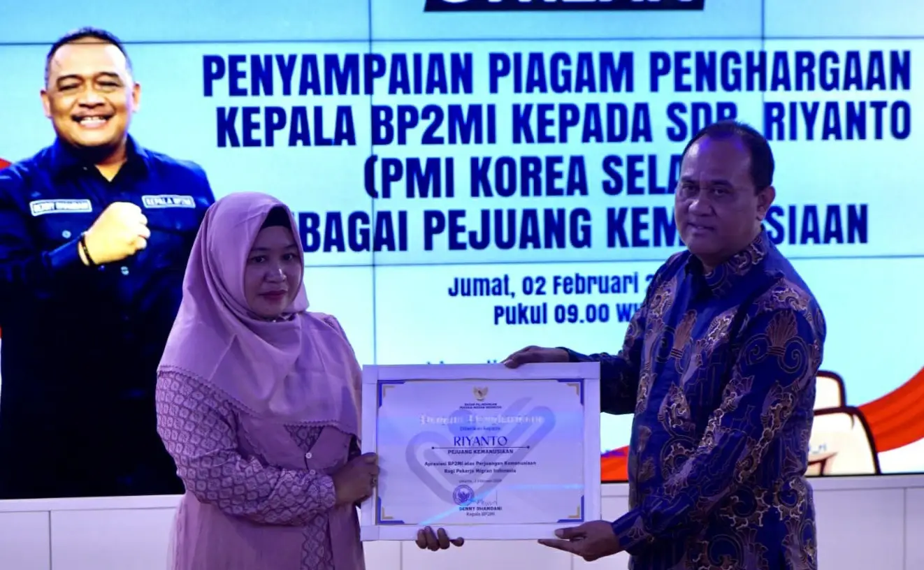 Selamatkan Wanita Korsel yang Terjatuh ke Laut, BP2MI Beri Penghargaan Pekerja Migran Riyanto ...